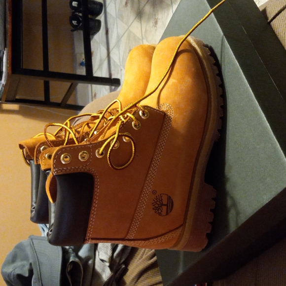 Weatherproof | Shoes | Timerland 6inch | Poshmark